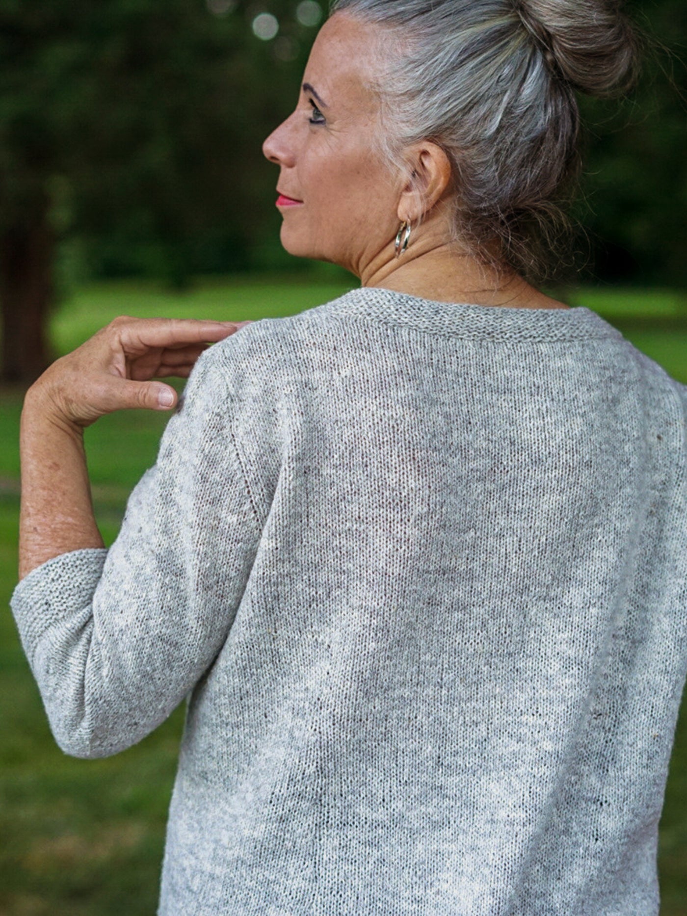 Salt & Pepper elbow-length sleeve knitting pattern
