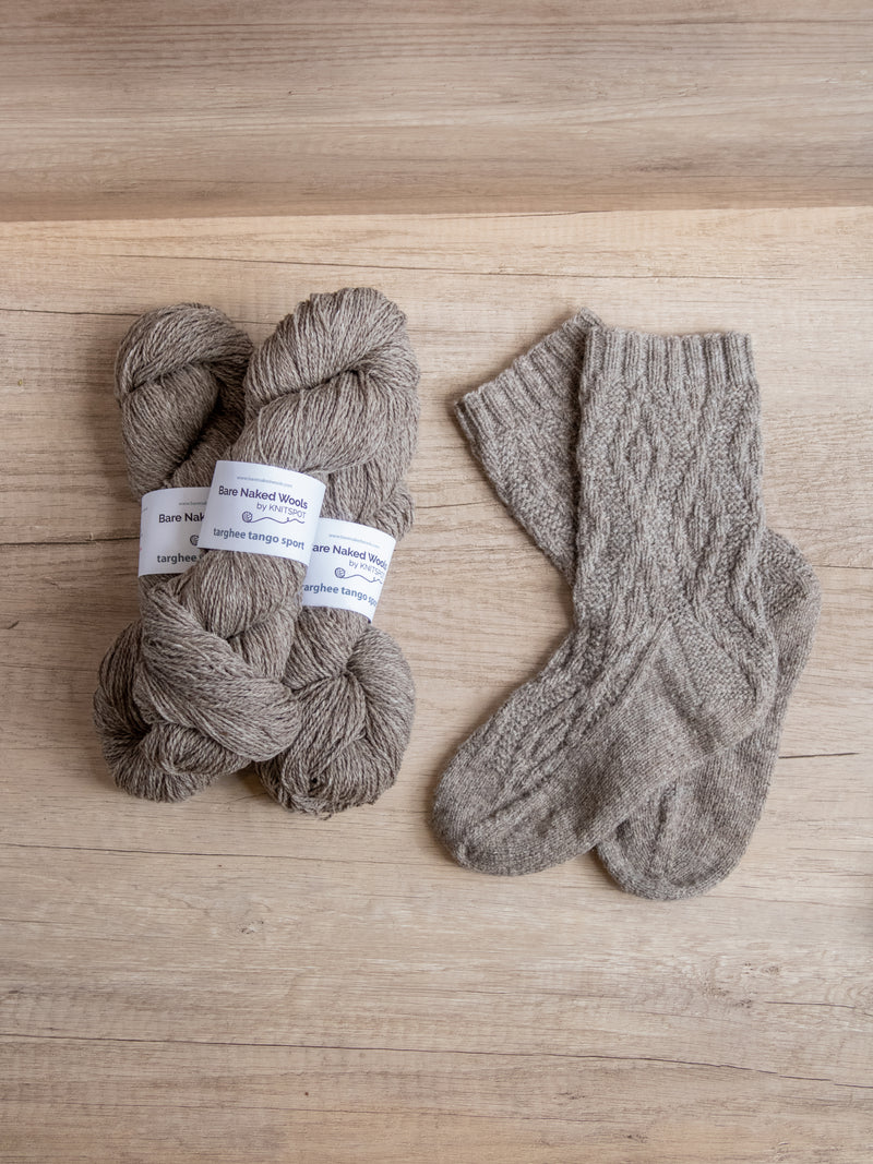 Cardigan Sock knitting pattern