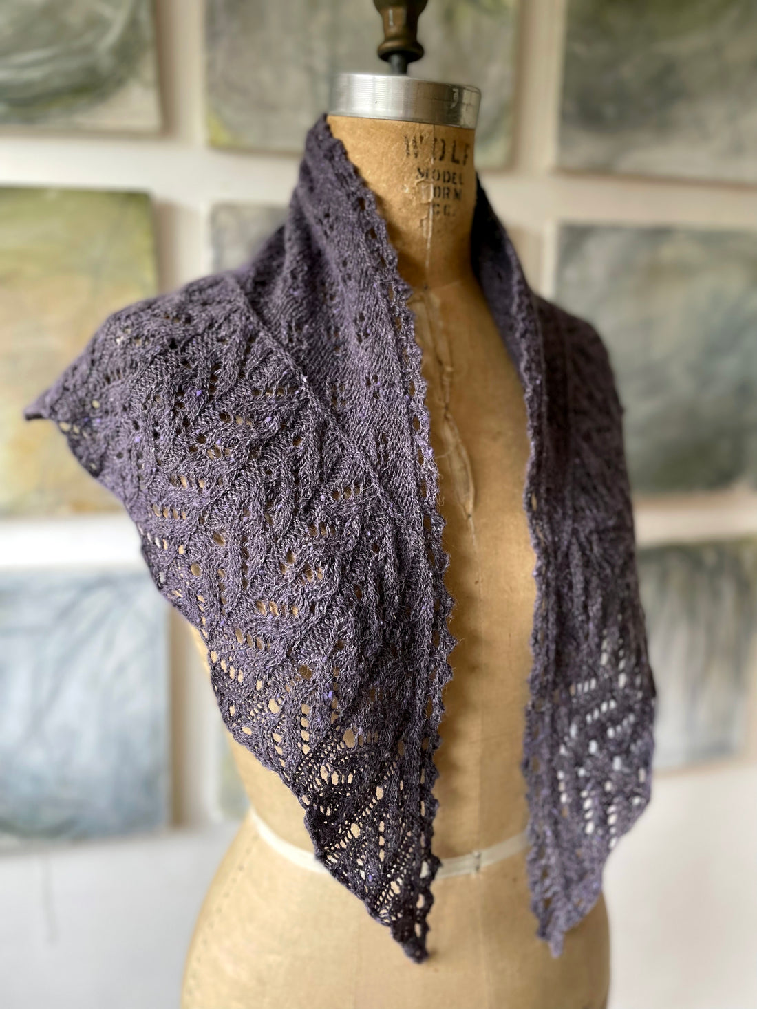 Little Iris Shawl knitting pattern